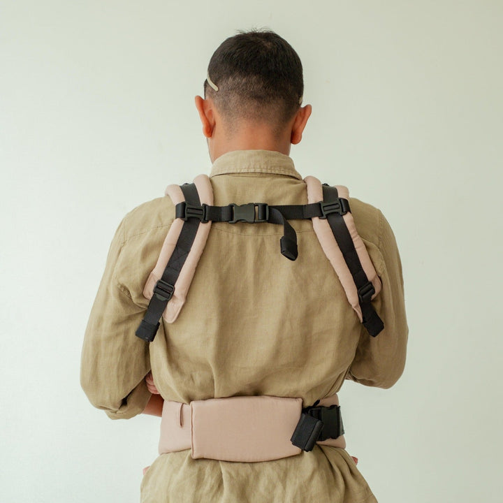 Voyage Soft Structured Carrier – Mikhadou
