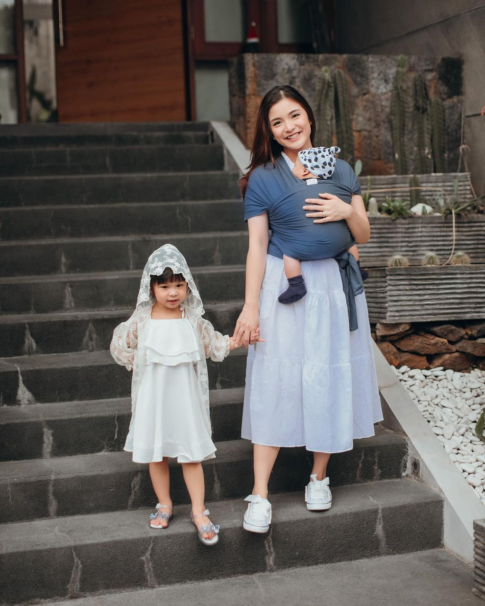 Stretchy Wrap - Serene Blue | Gendongan Bayi – Mikhadou